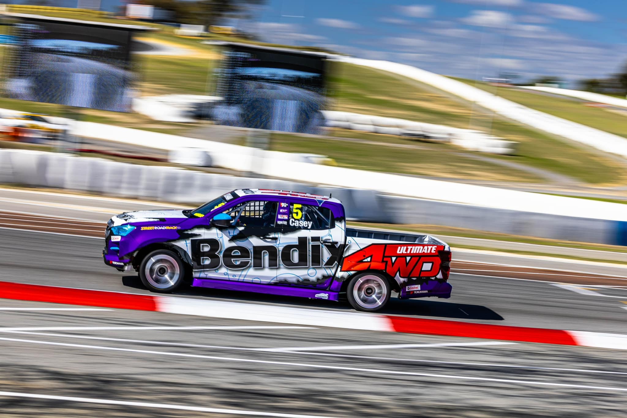 Dave Casey Kicks Off the 2023 V8 SuperUte Series at the Perth ...