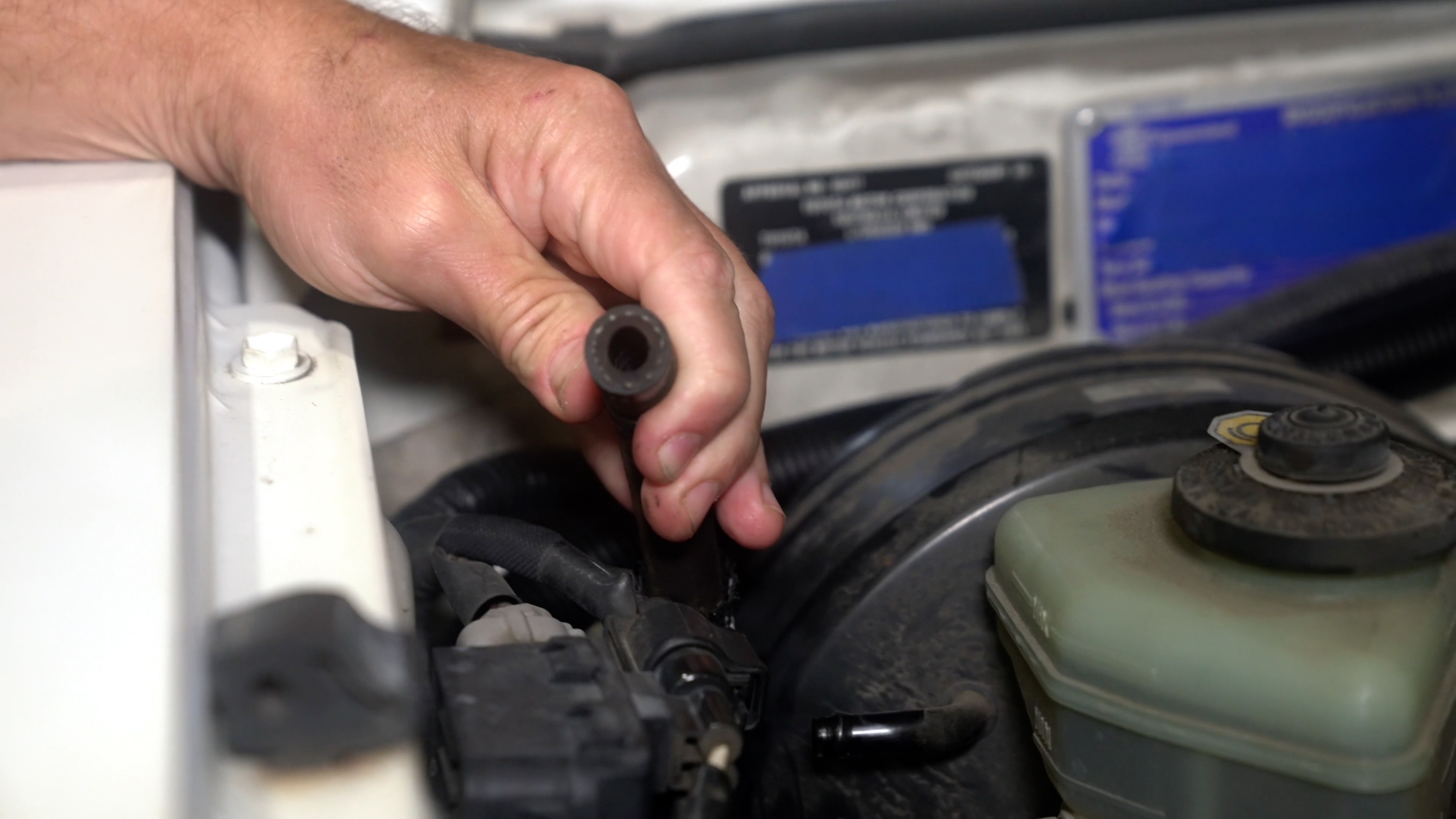 Installing the LandCruiser Bendix Ultimate 4WD Brake Booster Upgrade ...