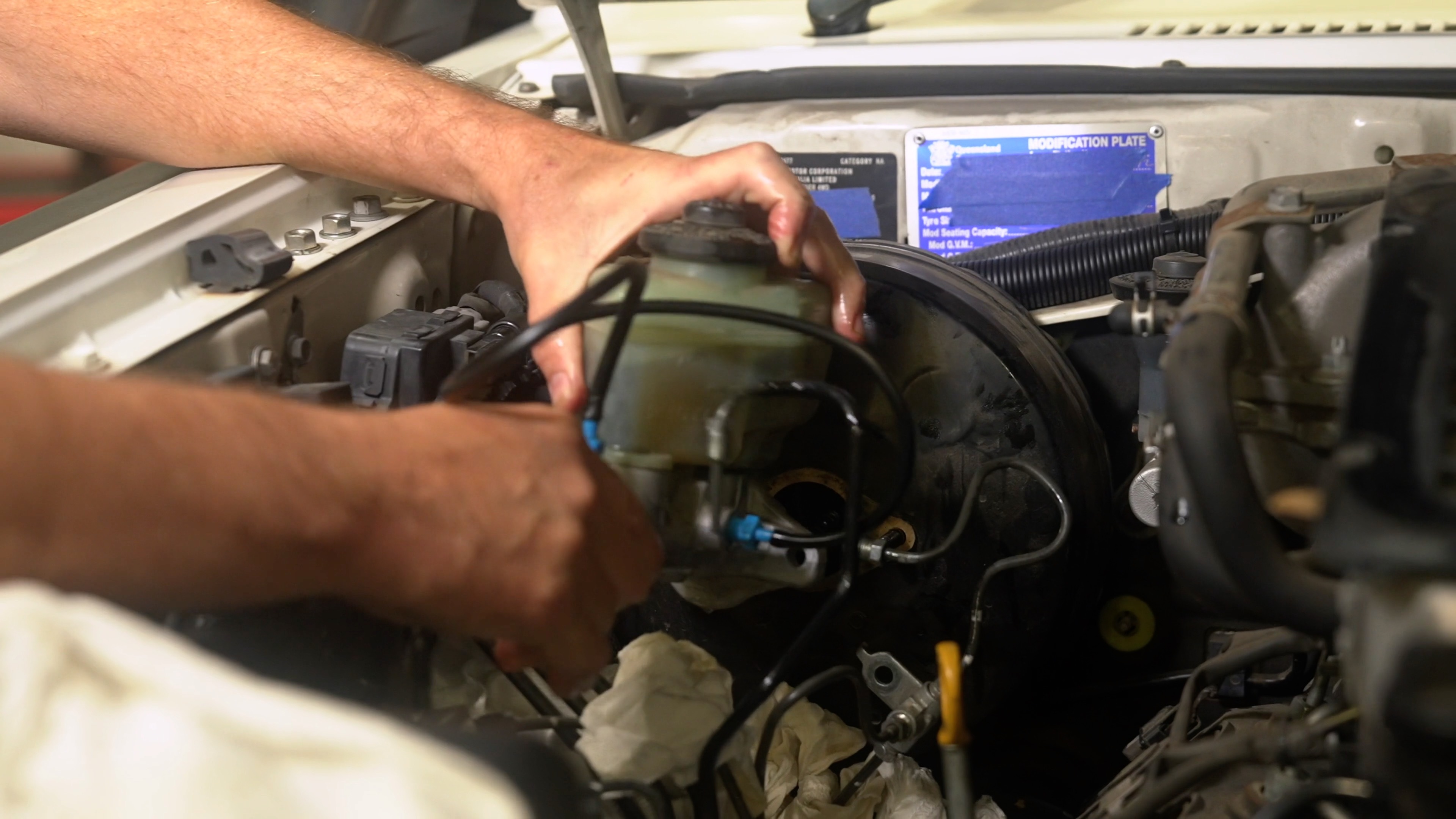 Installing the LandCruiser Bendix Ultimate 4WD Brake Booster Upgrade ...